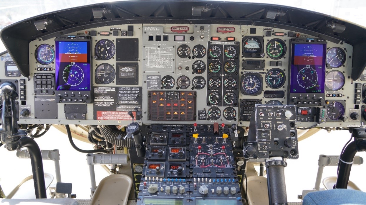 RoadRunner Electronic Flight Instrument System EFIS Alpine Aerotech